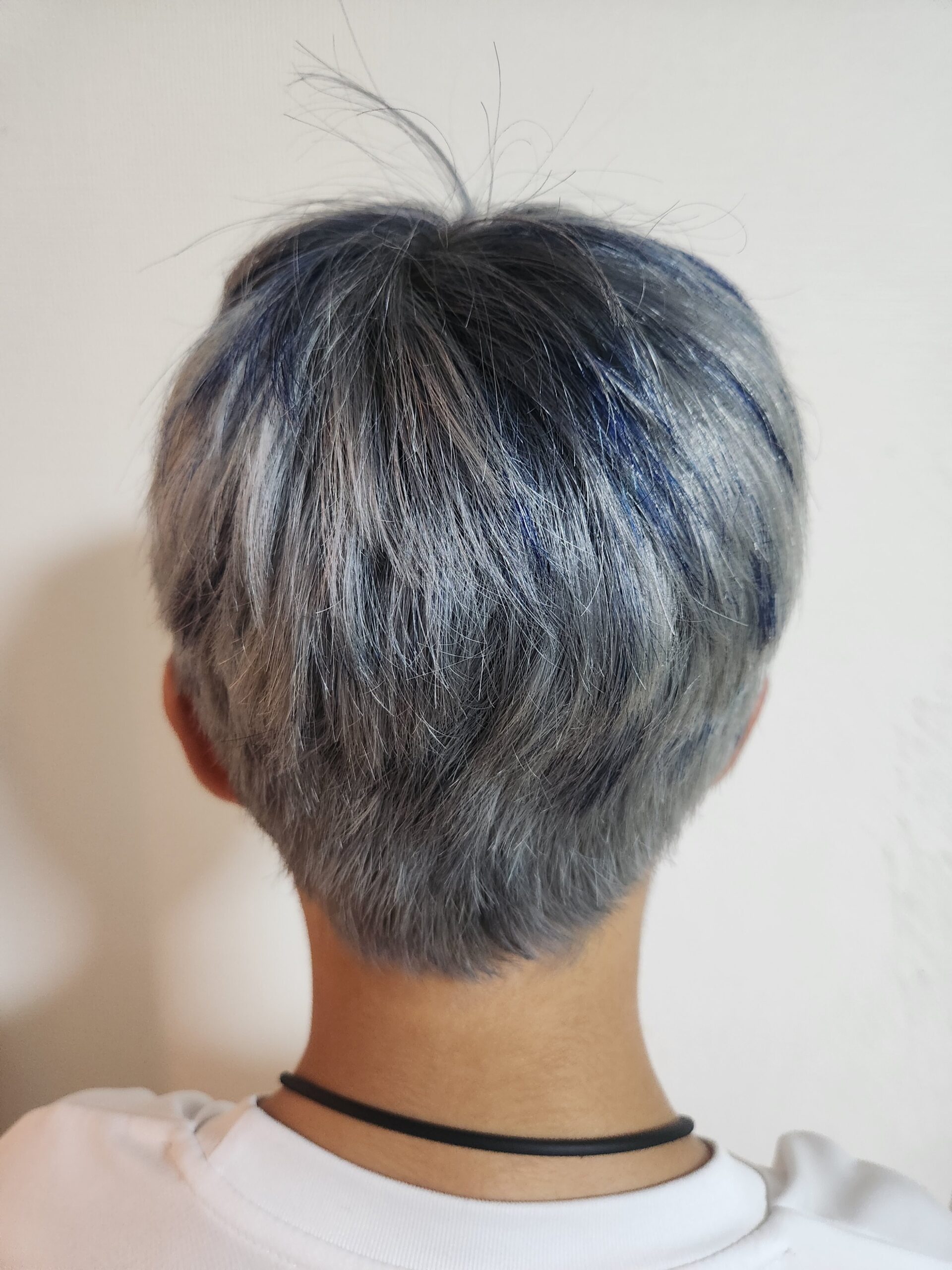 ドラごんの髪色がまた変わった｜む～もん moody-monkey(ムーディーモンキー)